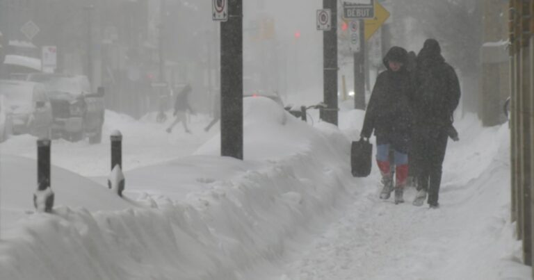 Stay Safe: Tips to Prevent and Treat Frostbite in Extreme Cold - TECHRONY