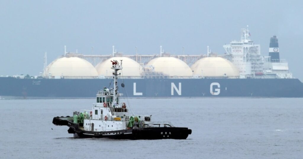 U.S. Achieves Historic LNG Export Milestone in 2025 - TECHRONY