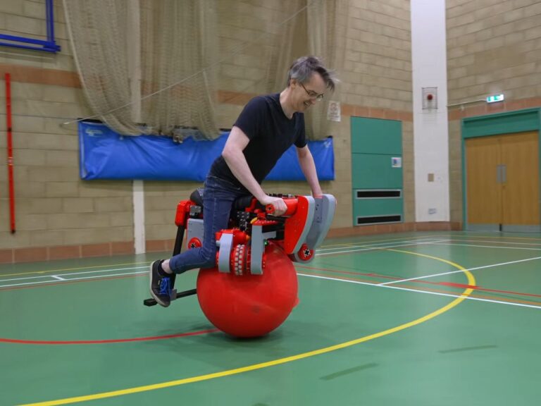 British Engineer Creates Self-Balancing Bike on a Single Sphere - TECHRONY